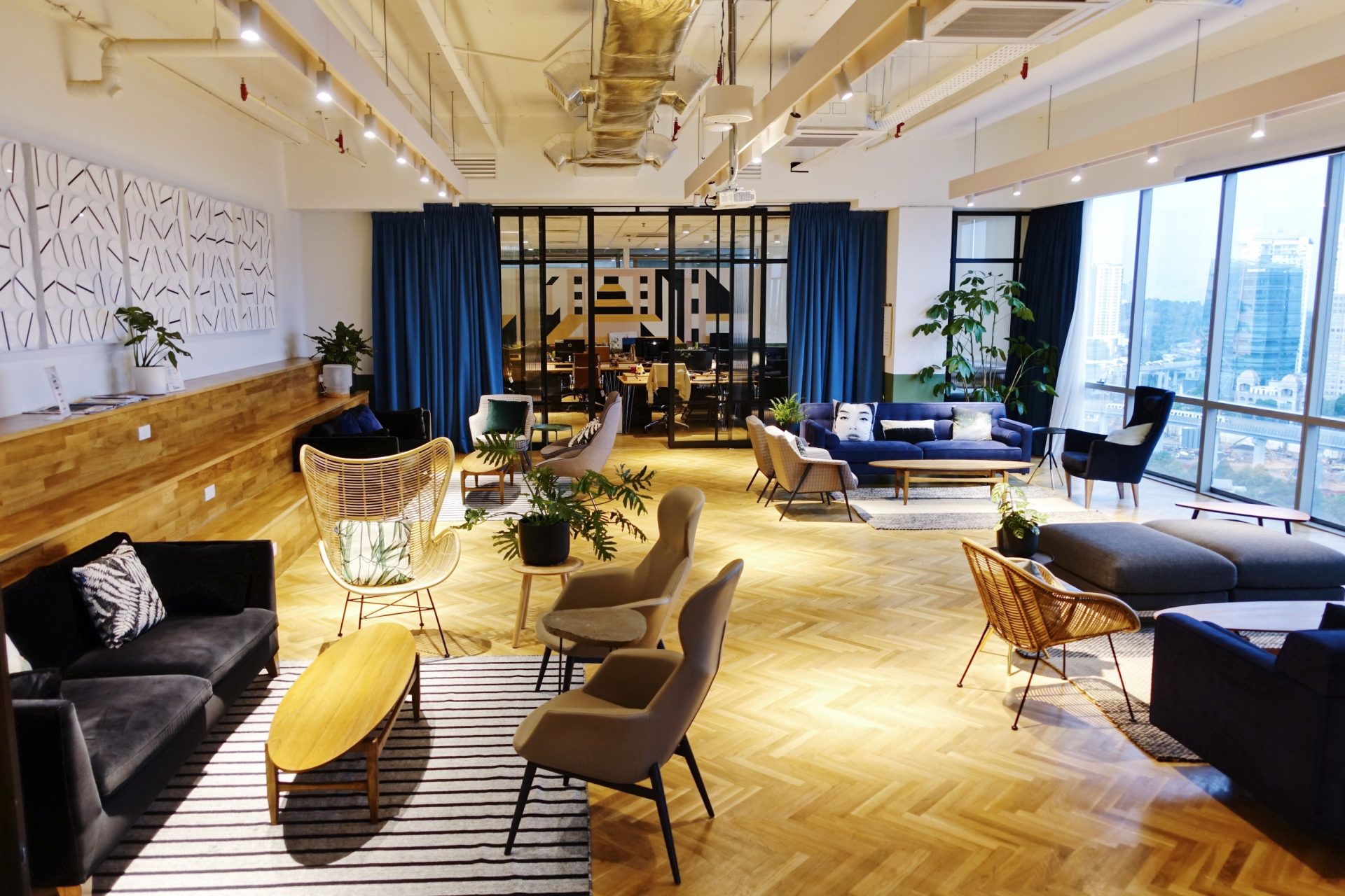 The 5 Types Of Malaysian Office Layouts - Ambient Concept